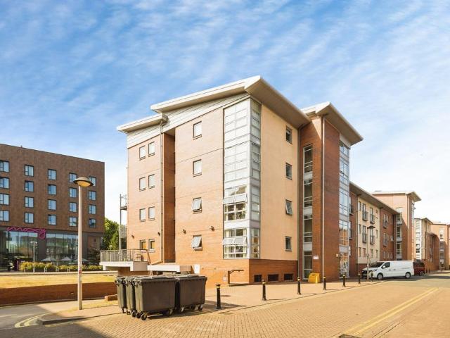 2 bedroom apartment for sale