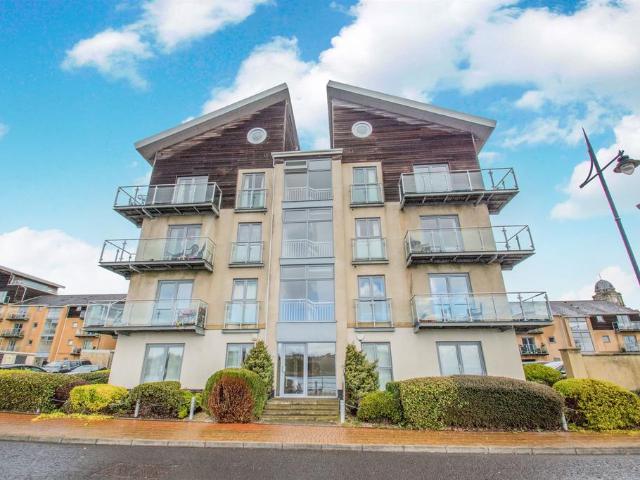 2 bedroom apartment for sale