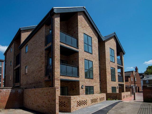 2 bedroom apartment for sale