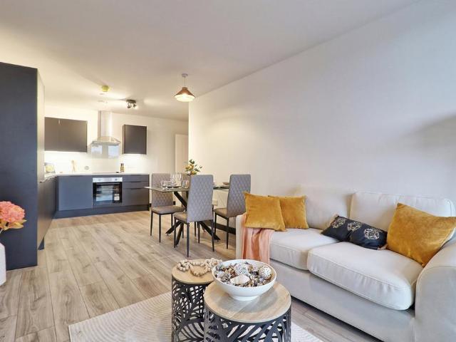 2 bedroom apartment for sale