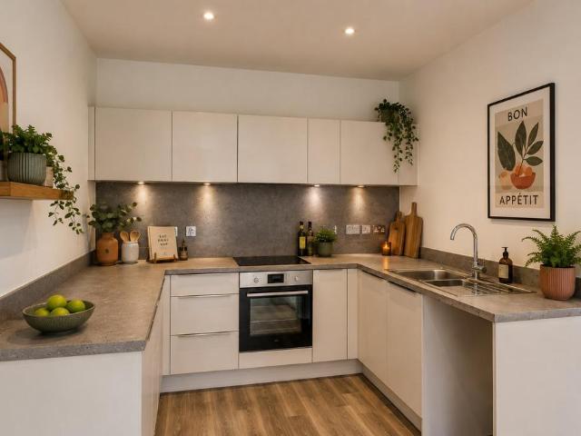 2 bedroom apartment for sale