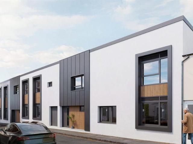 2 bedroom terraced bungalow for sale