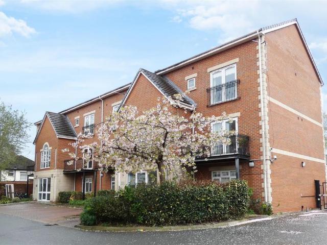 2 bedroom apartment for sale