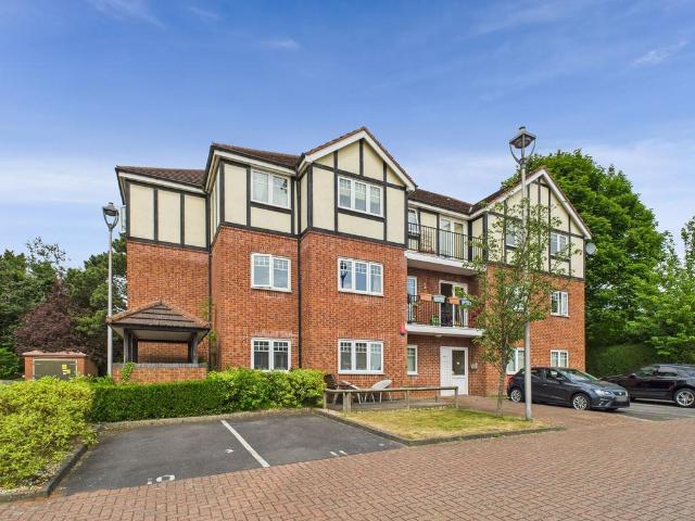 2 bedroom apartment for sale