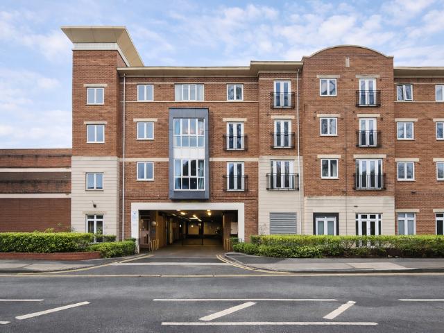 2 bedroom apartment for sale