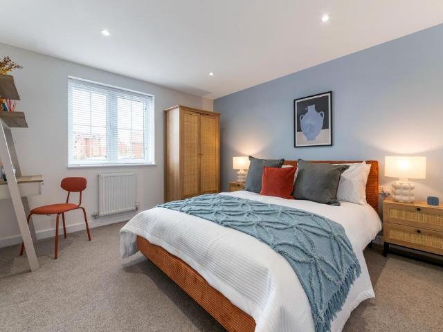 2 bedroom apartment for sale
