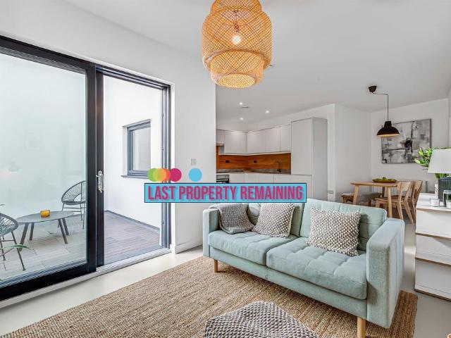 2 bedroom apartment for sale