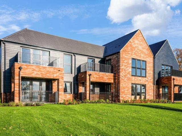 2 bedroom apartment for sale