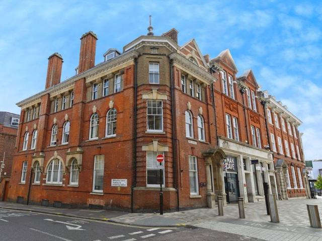 2 bedroom apartment for sale