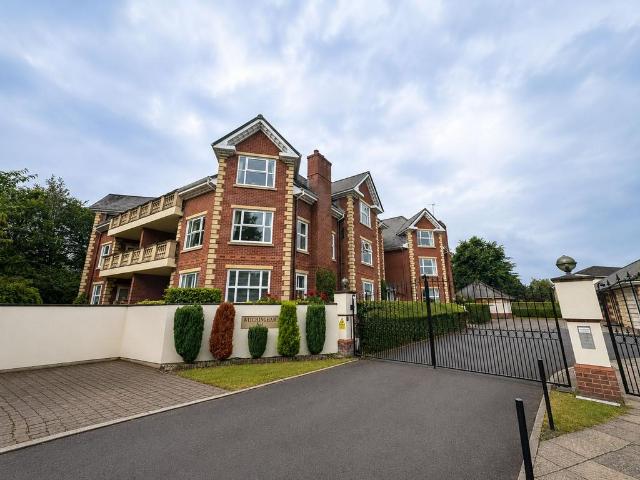 2 bedroom apartment for sale