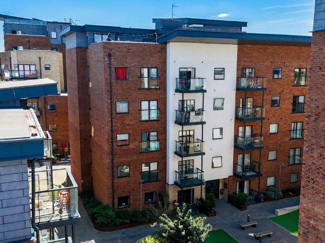 2 bedroom apartment for sale