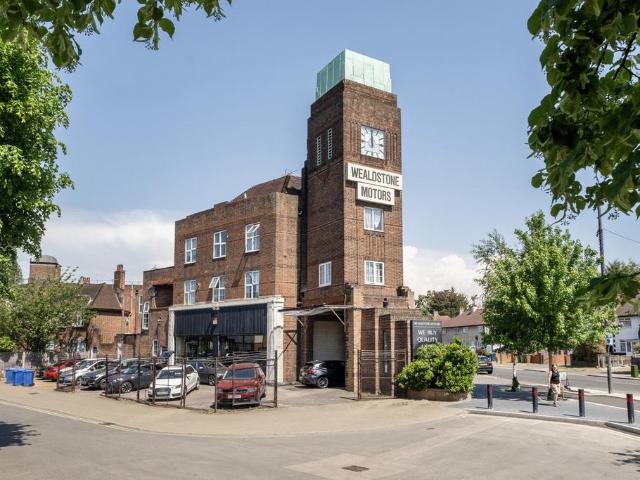 2 bedroom apartment for sale