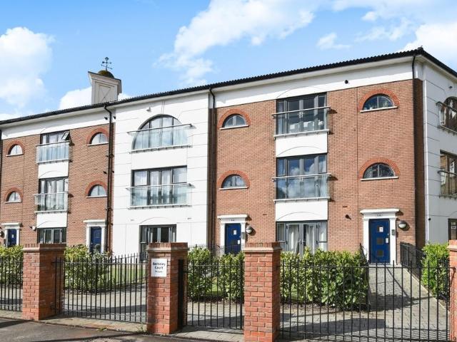 2 bedroom apartment for sale
