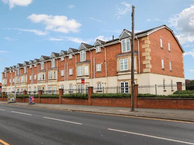 2 bedroom apartment for sale