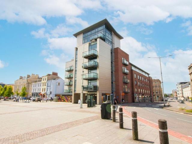 2 bedroom apartment for sale