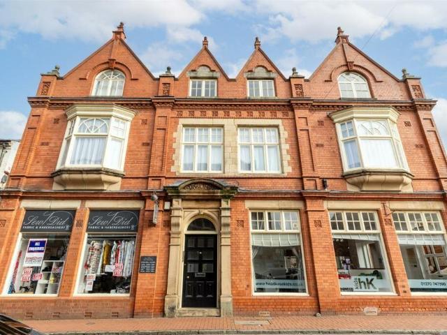 2 bedroom apartment for sale