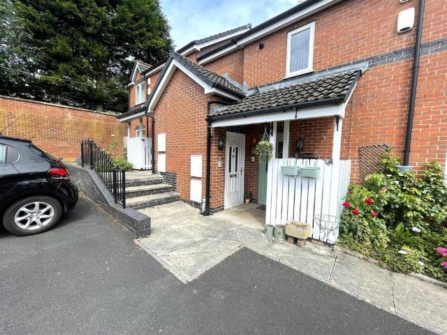 2 bedroom apartment for sale