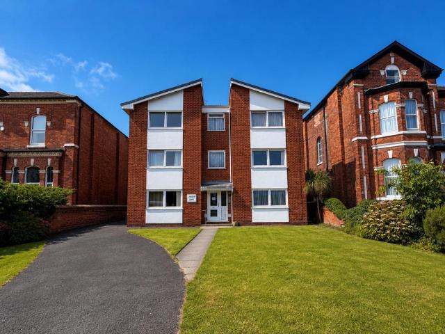 2 bedroom apartment for sale