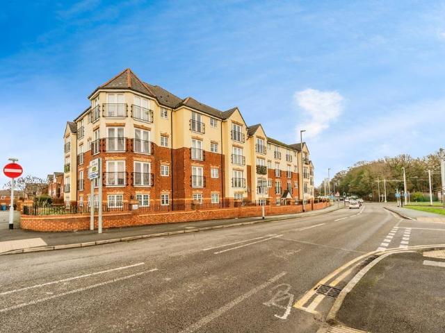 2 bedroom apartment for sale