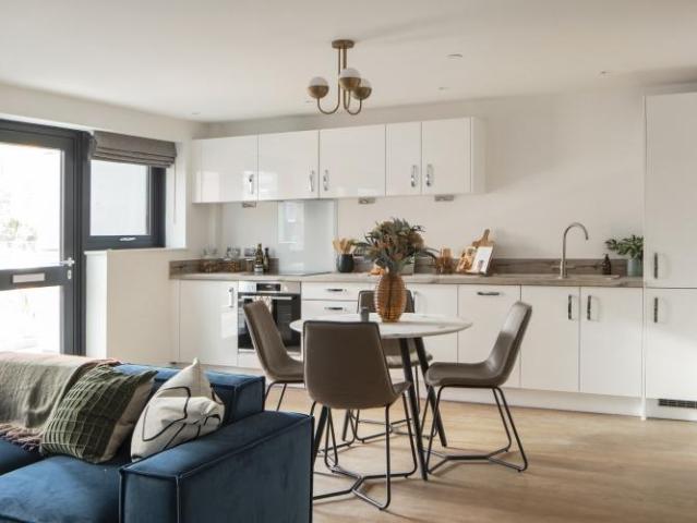2 bedroom apartment for sale