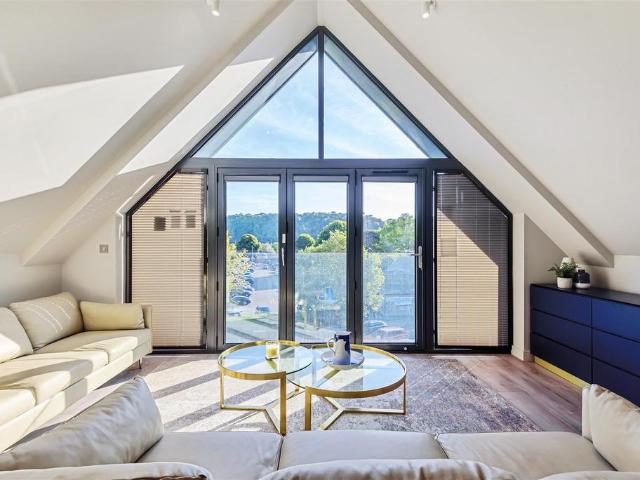 2 bedroom apartment for sale