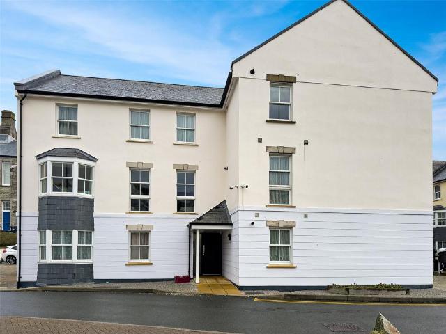 2 bedroom apartment for sale