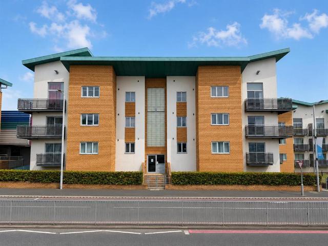 2 bedroom apartment for sale