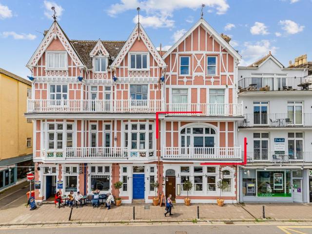 2 bedroom apartment for sale