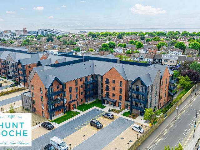 2 bedroom apartment for sale