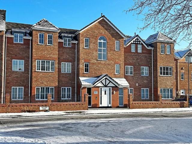 2 bedroom apartment for sale