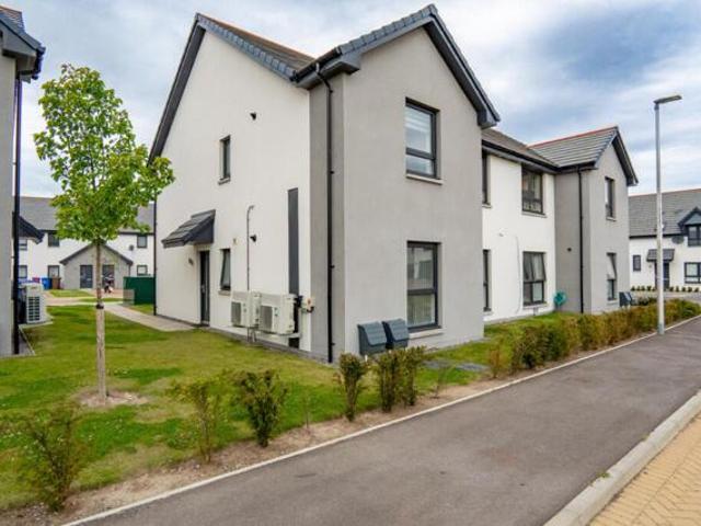 2 Bedroom Apartment Forres Moray LS100398240