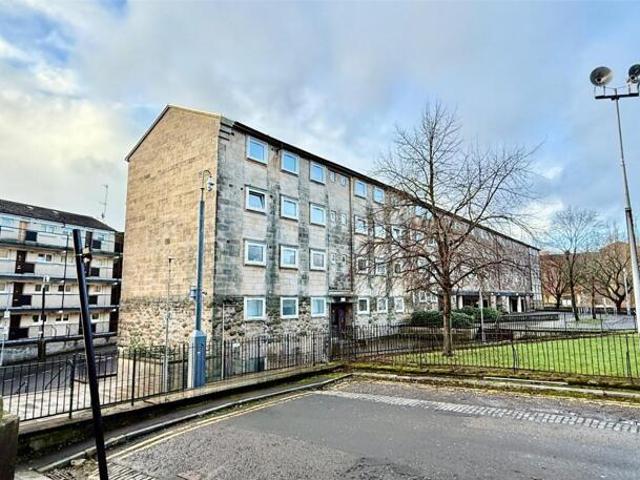 2 Bedroom Apartment Glasgow City Glasgow City LS100456394