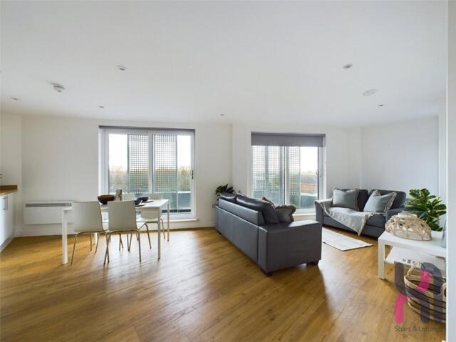 2 Bedroom Apartment Greater Manchester Greater Manchester LS101119252