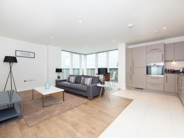 2 Bedroom Apartment Greenwich Greater London 99571826