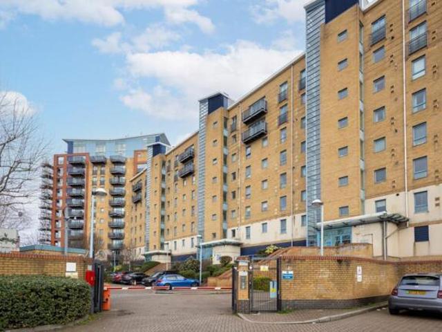 2 Bedroom Apartment Greenwich Greater London LS100366163