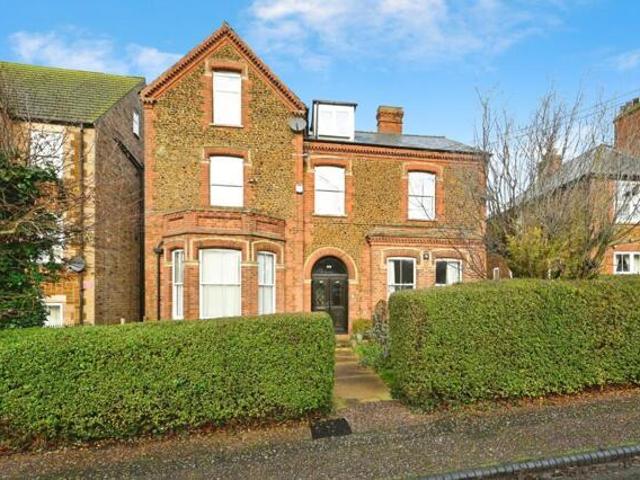 2 Bedroom Apartment Hunstanton Norfolk LS100132174