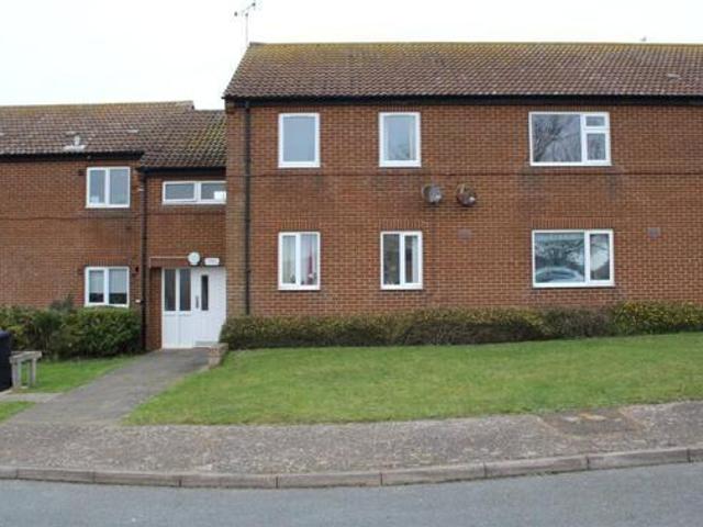 2 Bedroom Apartment Hunstanton Norfolk LS100366507