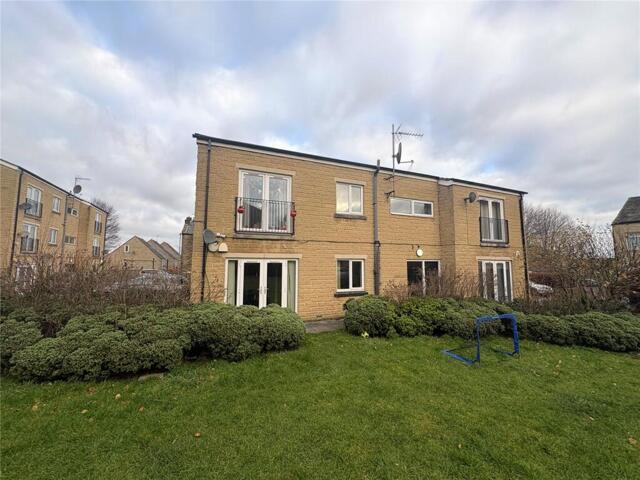 2 Bedroom Apartment Halifax Calderdale 98718426