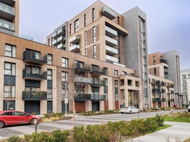 2 Bedroom Apartment Harlow Essex LS101059684