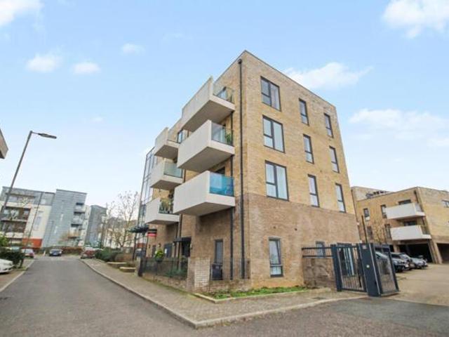 2 Bedroom Apartment Harrow Greater London LS100456796