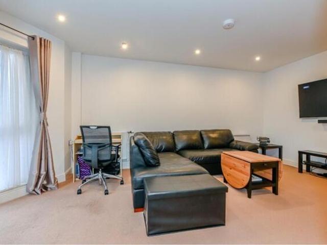 2 Bedroom Apartment Harrow Greater London LS101677484