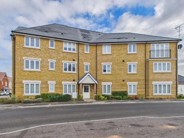 2 Bedroom Apartment Horsham West Sussex 99344661