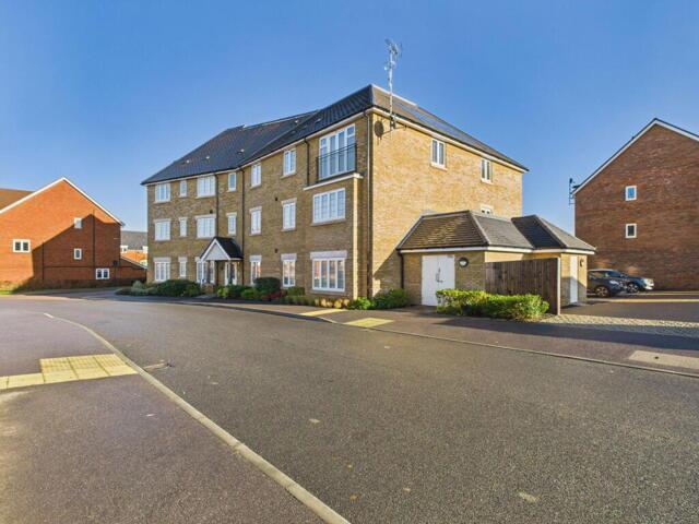 2 Bedroom Apartment Horsham West Sussex LS98687588