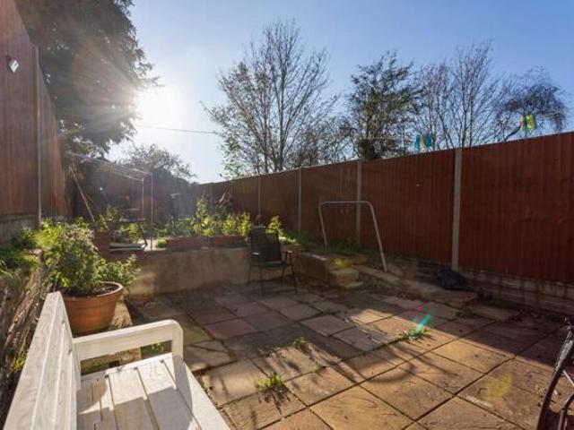 2 Bedroom Apartment Hove Brighton And Hove 99986556