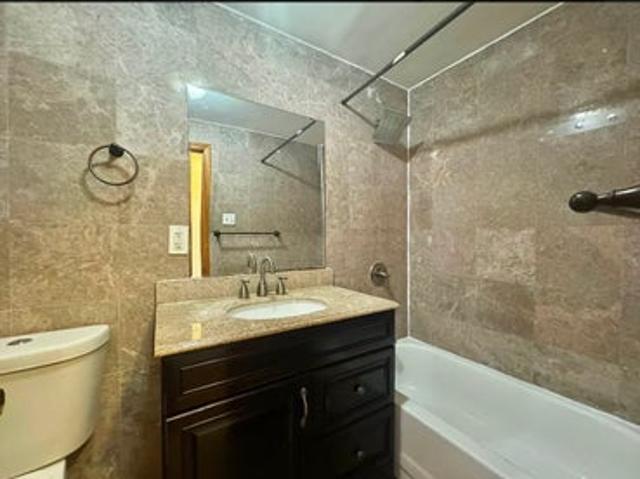 2 bedroom apartment in Bushwick