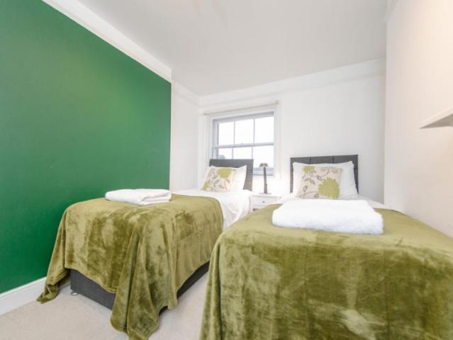 2 Bedroom Apartment Ipswich Ipswich 101864853
