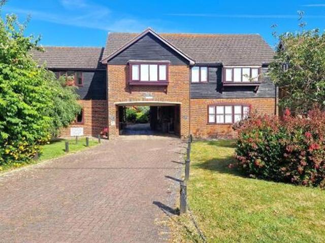 2 Bedroom Apartment Isle Of Wight Isle Of Wight LS100023813