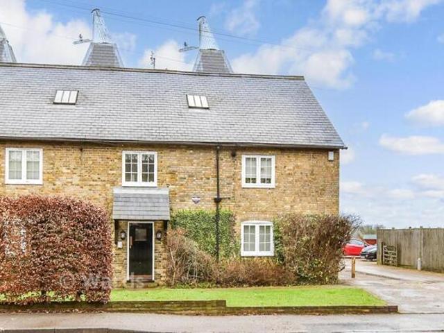 2 Bedroom Apartment Kent Kent 98765784