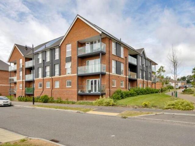 2 Bedroom Apartment Kent Kent LS100503466