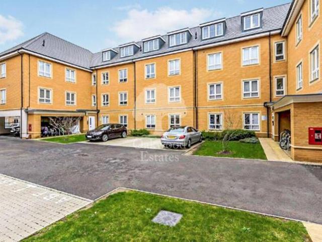 2 Bedroom Apartment Langley Slough LS99344647